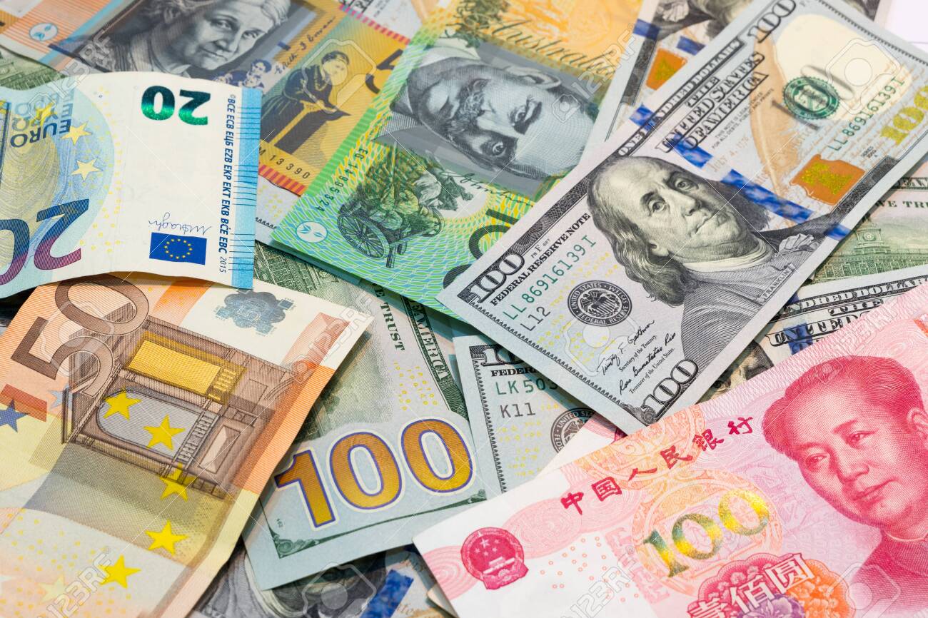 Au dollar to euro store